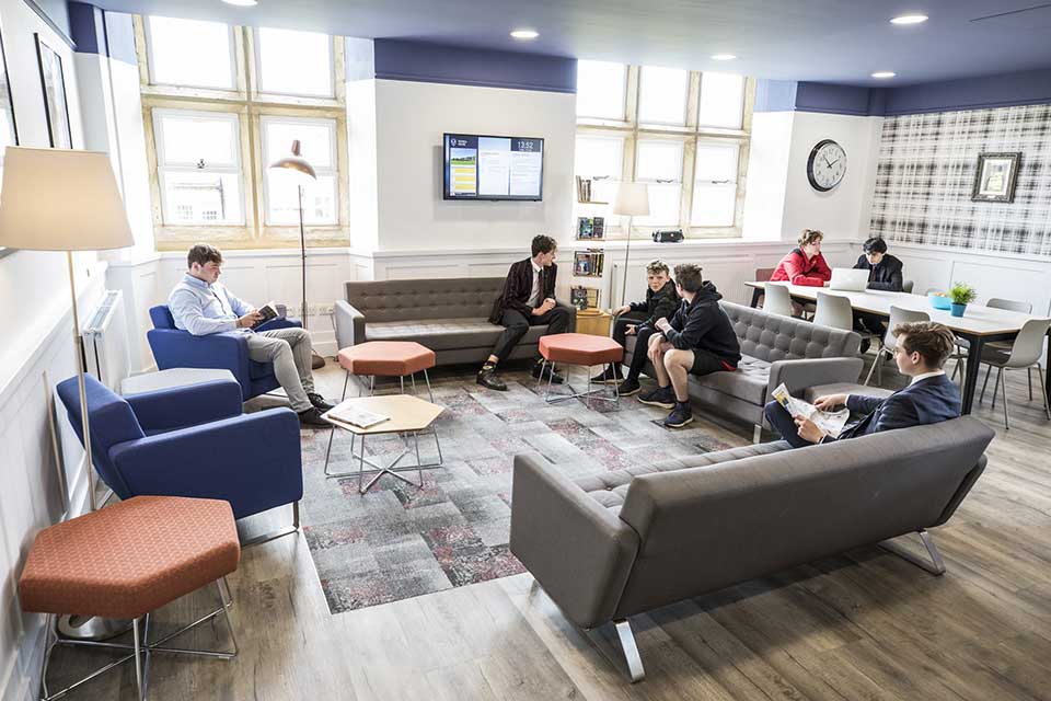 Education Spaces Interior Design & Refurbishment - Envoplan