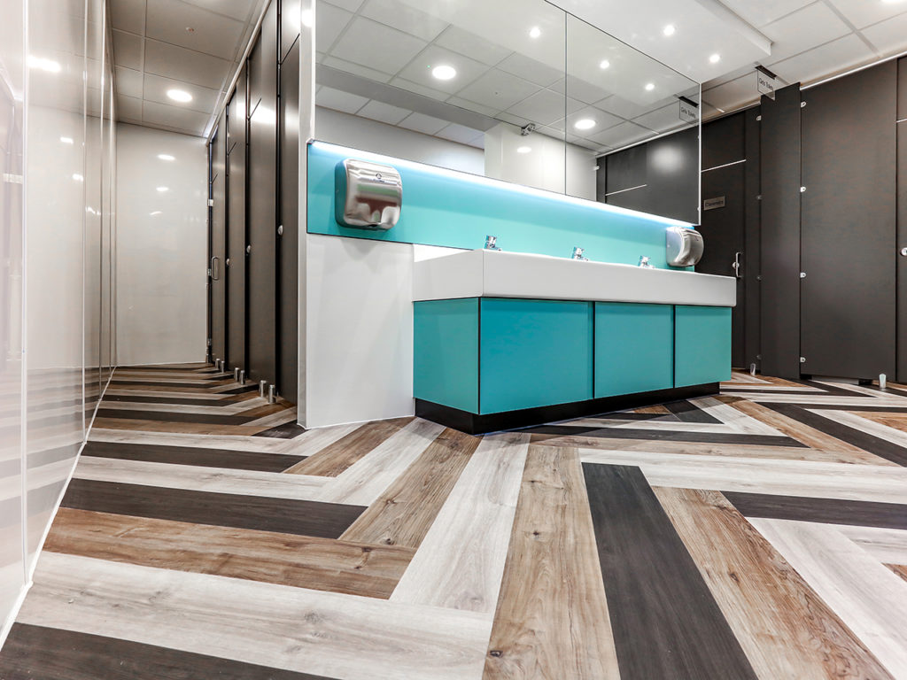 Brentwood School open plan washroom project - Envoplan