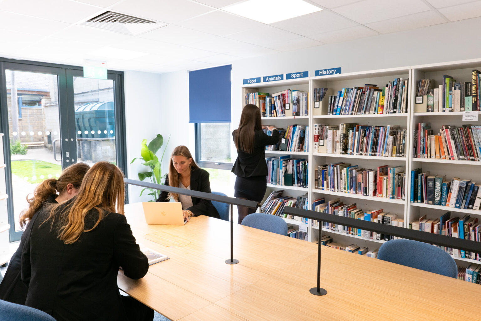 Stonar School – Sixth Form, Library + DT - Envoplan