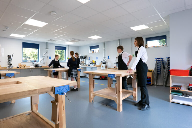 Stonar School – Sixth Form, Library + DT - Envoplan