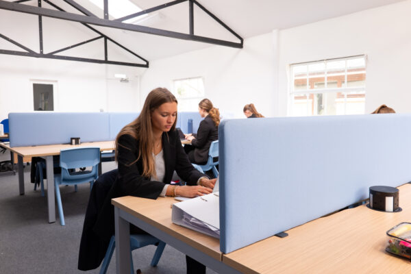 Stonar School – Sixth Form, Library + DT - Envoplan